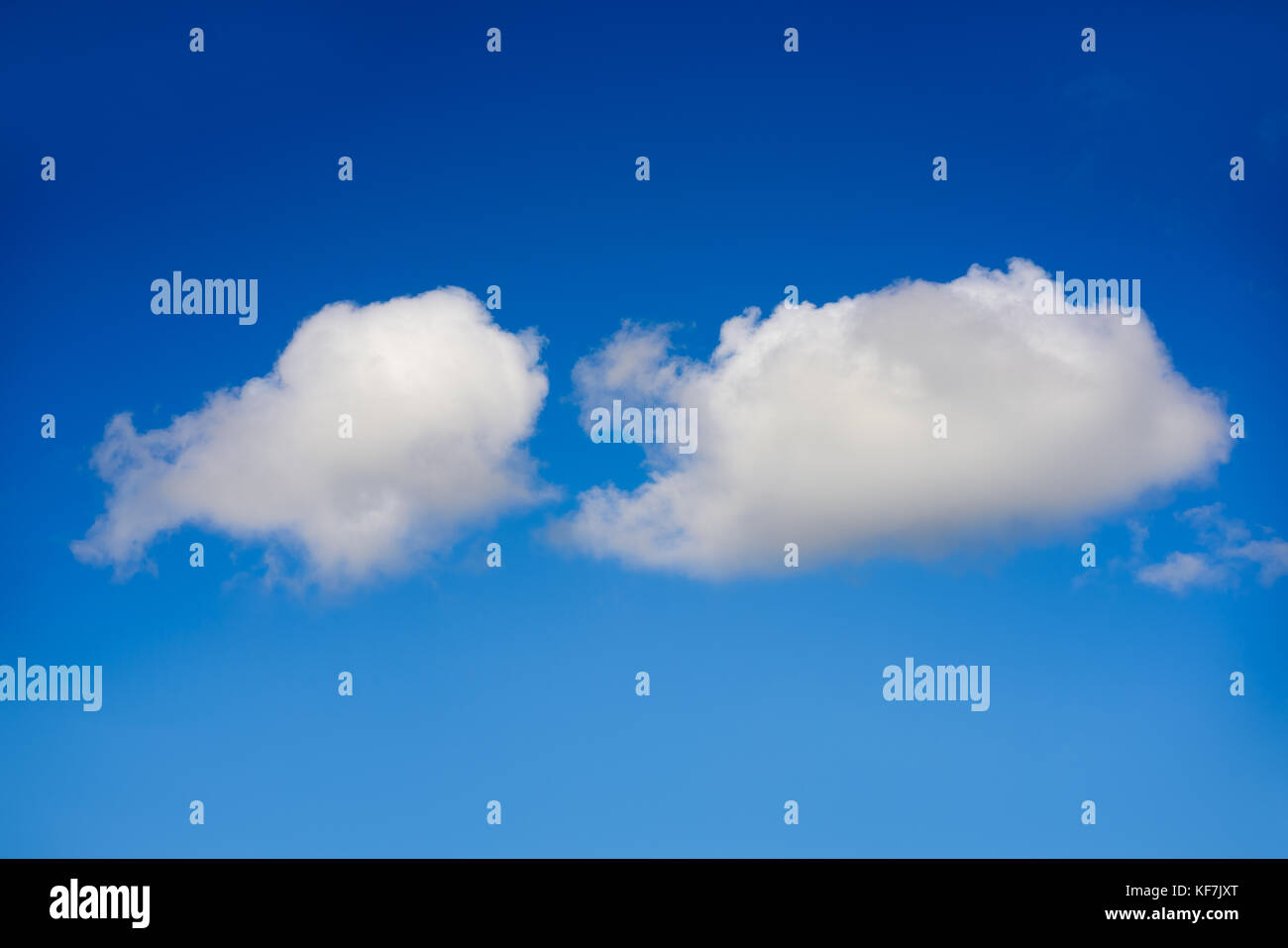 Blue sky summer white cumulus clouds background Stock Photo - Alamy