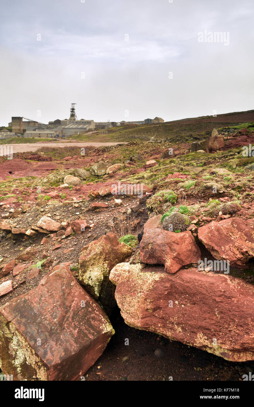 Geevor tin mine and museum of Cornish mining at Botallack near St Just ...