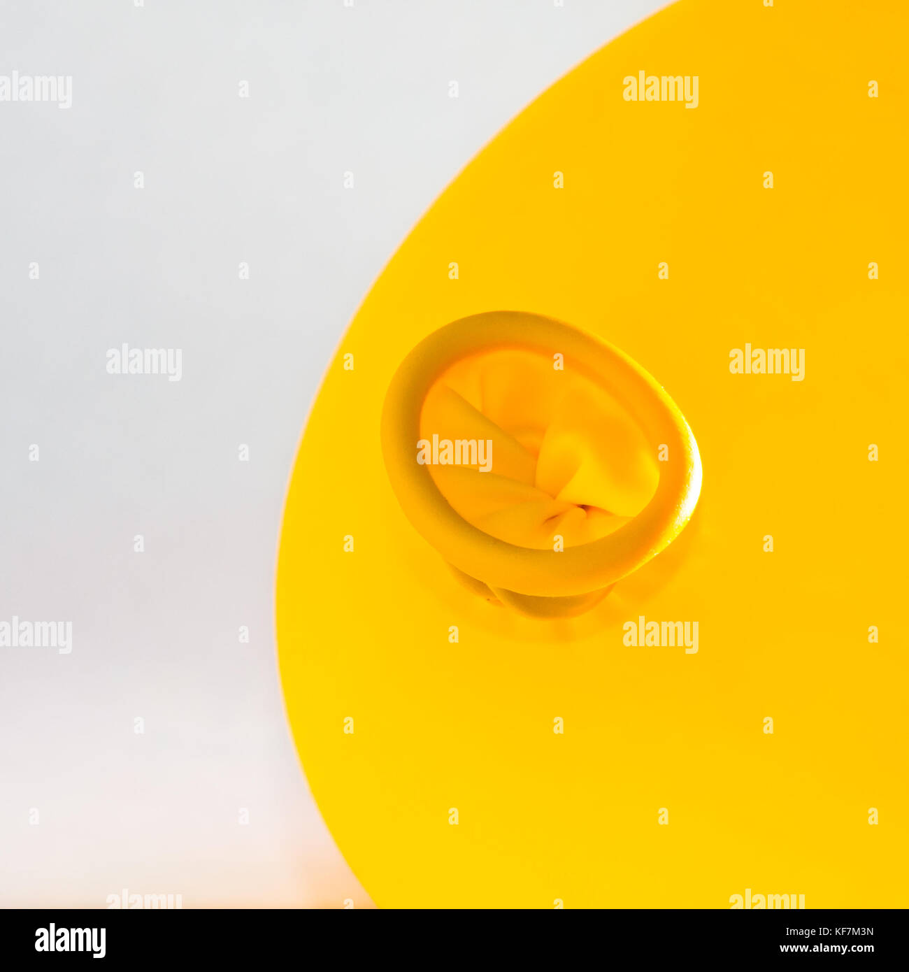Balloon cut out hi-res stock photography and images - Alamy
