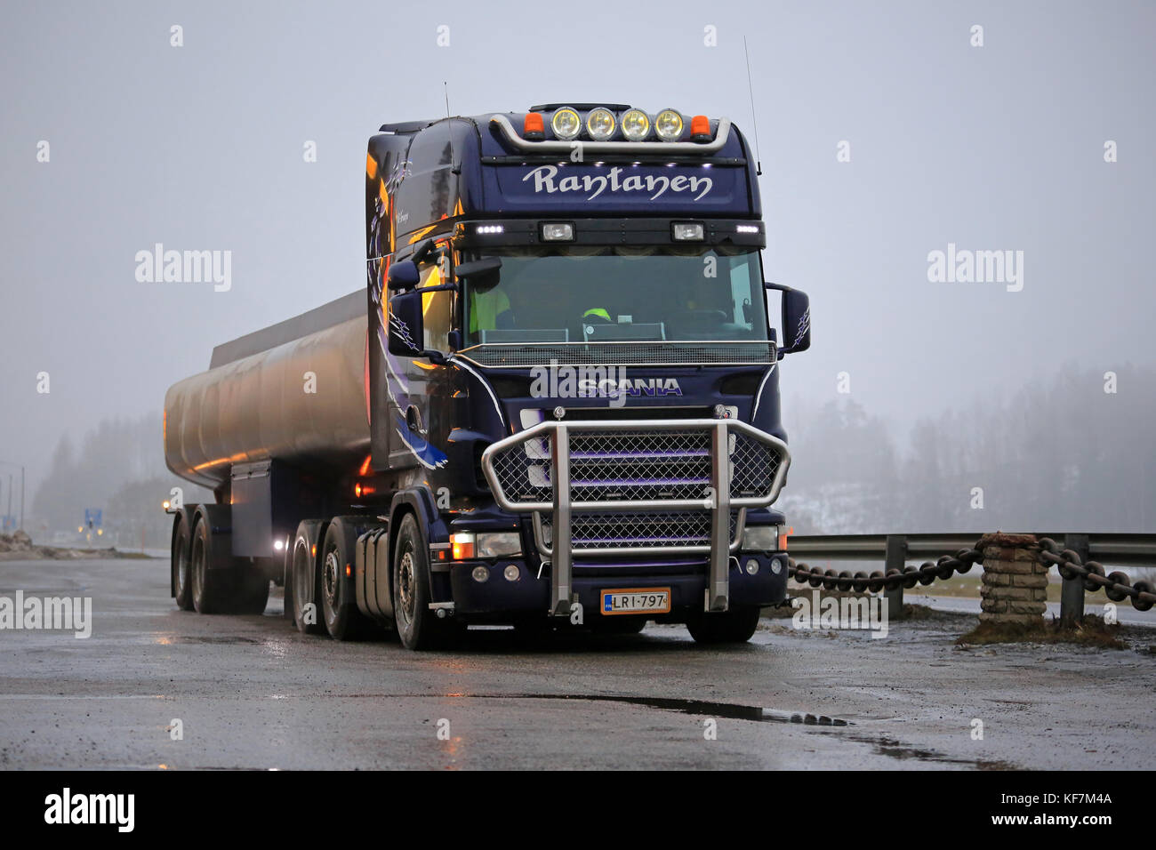 SALO, FINLAND - FEBRUARY 7, 2016: Purple Scania R500 semi tank truck ...