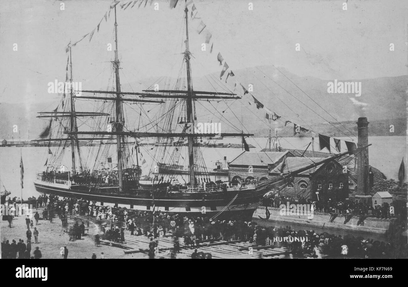 Hurunui (ship, 1875) SLV H99.220 3944 Stock Photo - Alamy