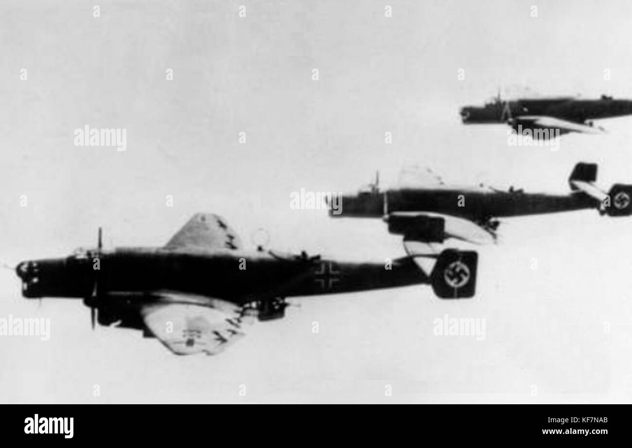 Junkers ju 86 bombers in flight hi-res stock photography and images - Alamy
