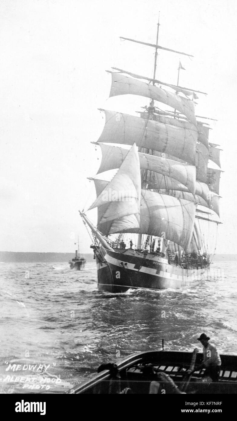 Historic medway Black and White Stock Photos & Images - Alamy