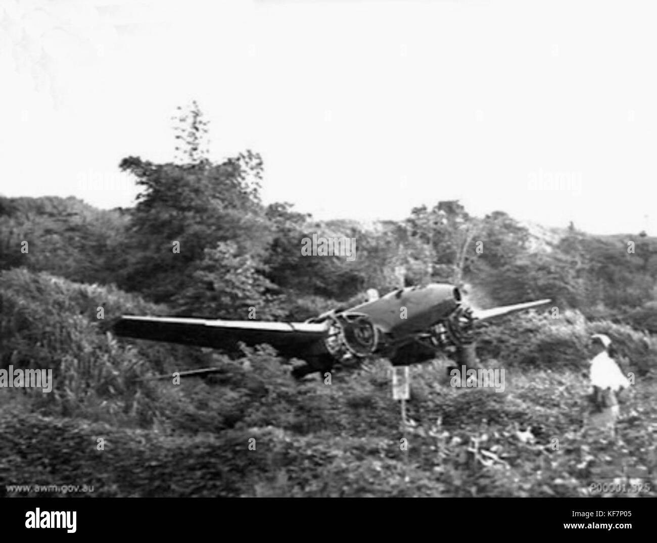 Nakajima J1N1 wrecked at Rabaul 1945 Stock Photo - Alamy