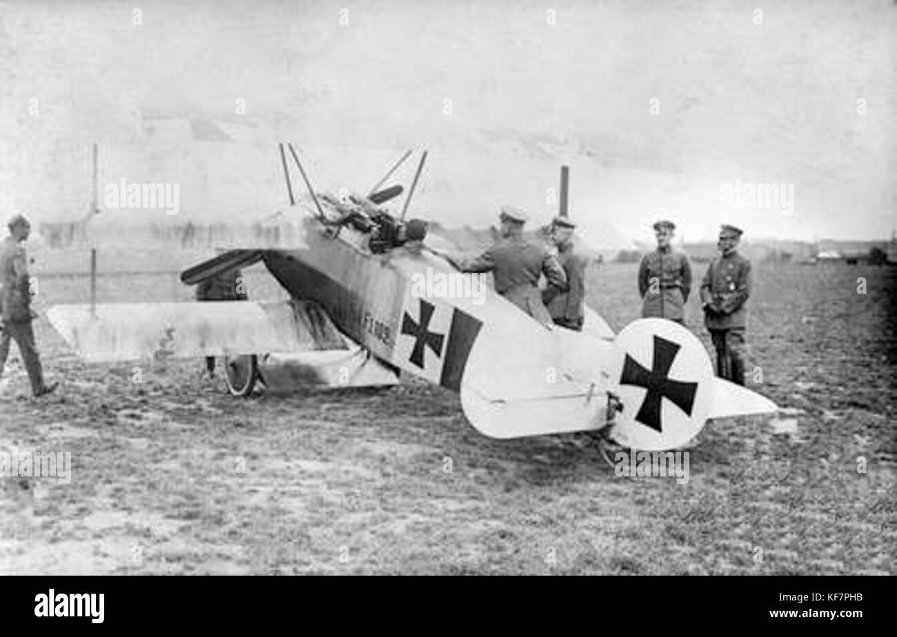 A historical photograph showing Manfred von Richthofen, the 'Red Baron ...