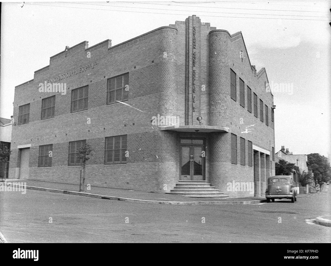 Building buildings 1910s hi-res stock photography and images - Alamy