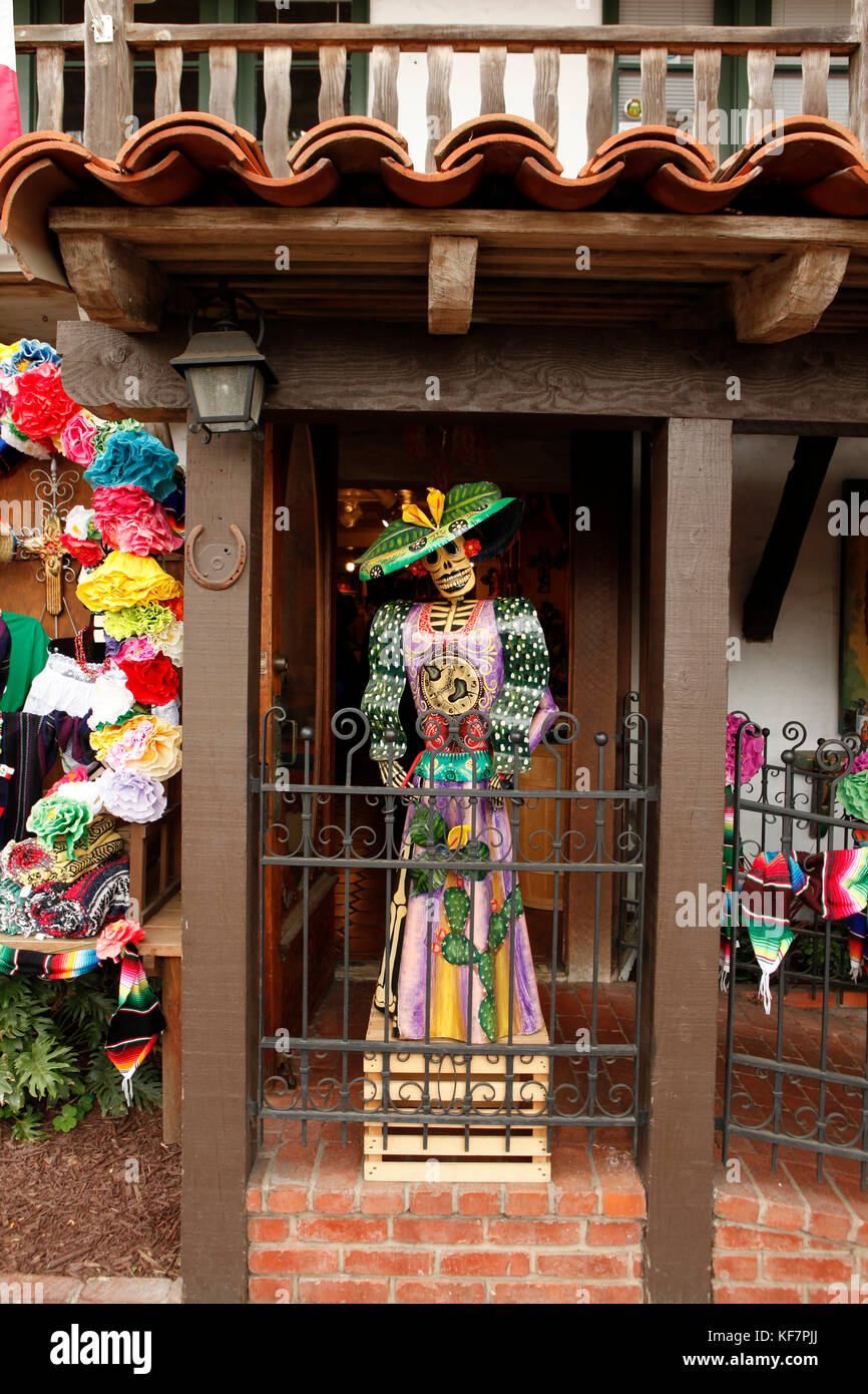 USA, California, San Diego, a decorative statue stands outside one of ...