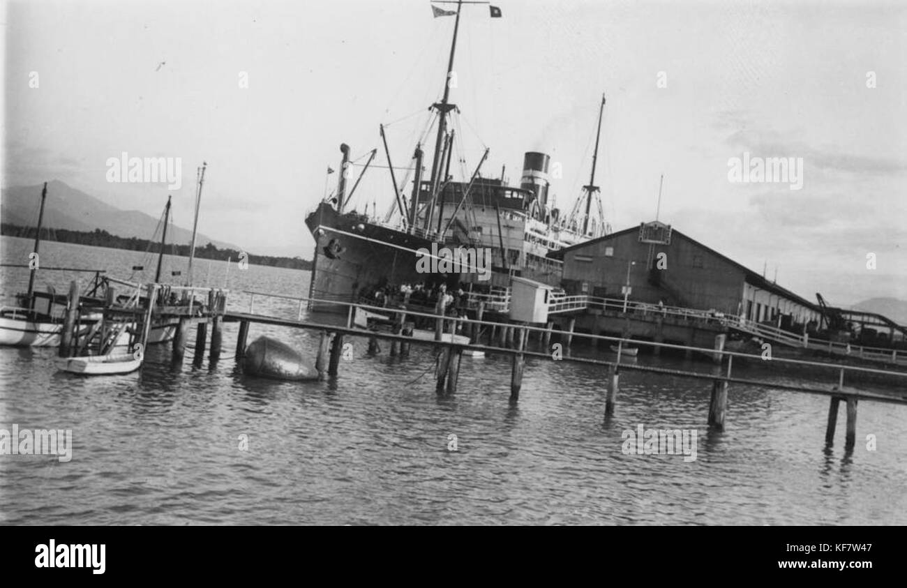 Cairns wharf Black and White Stock Photos & Images - Alamy