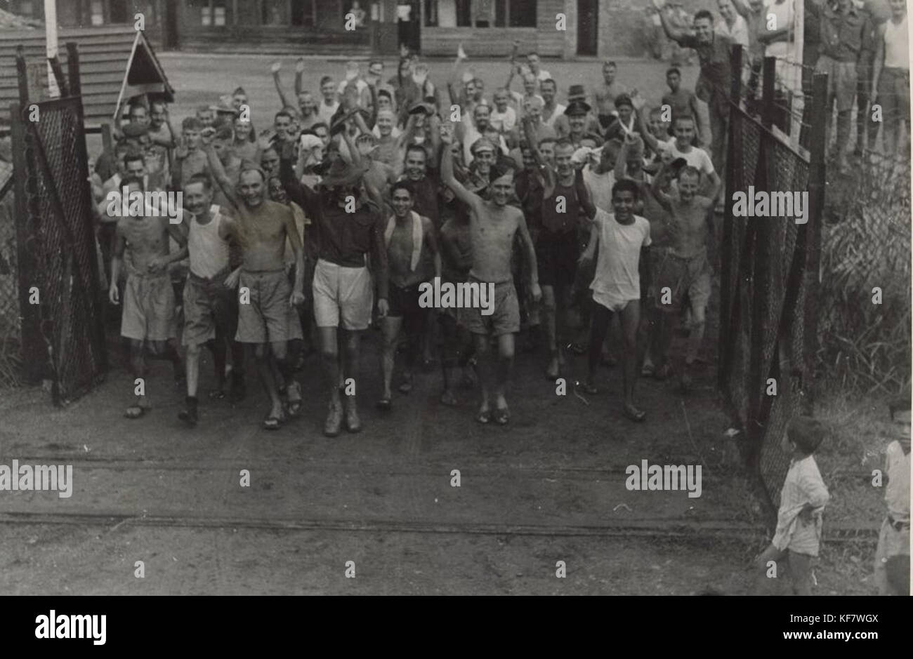 Allied prisoners of war after the liberation of Changi Prison ...