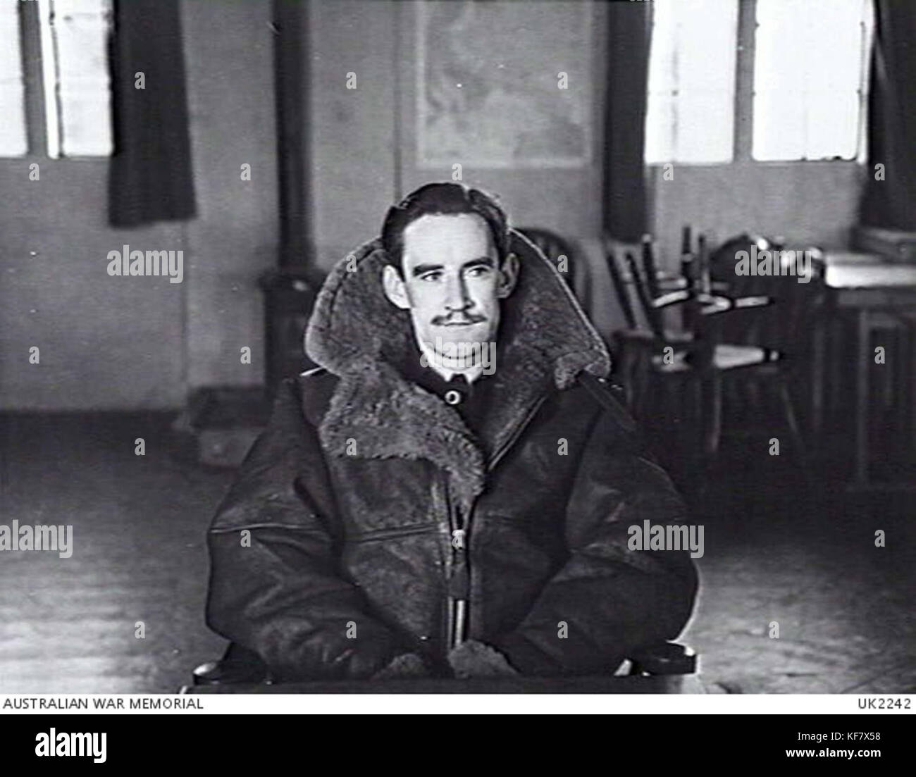 Flying Officer McCarthy of 466 Squadron RAAF at Driffield UK2242 Stock ...