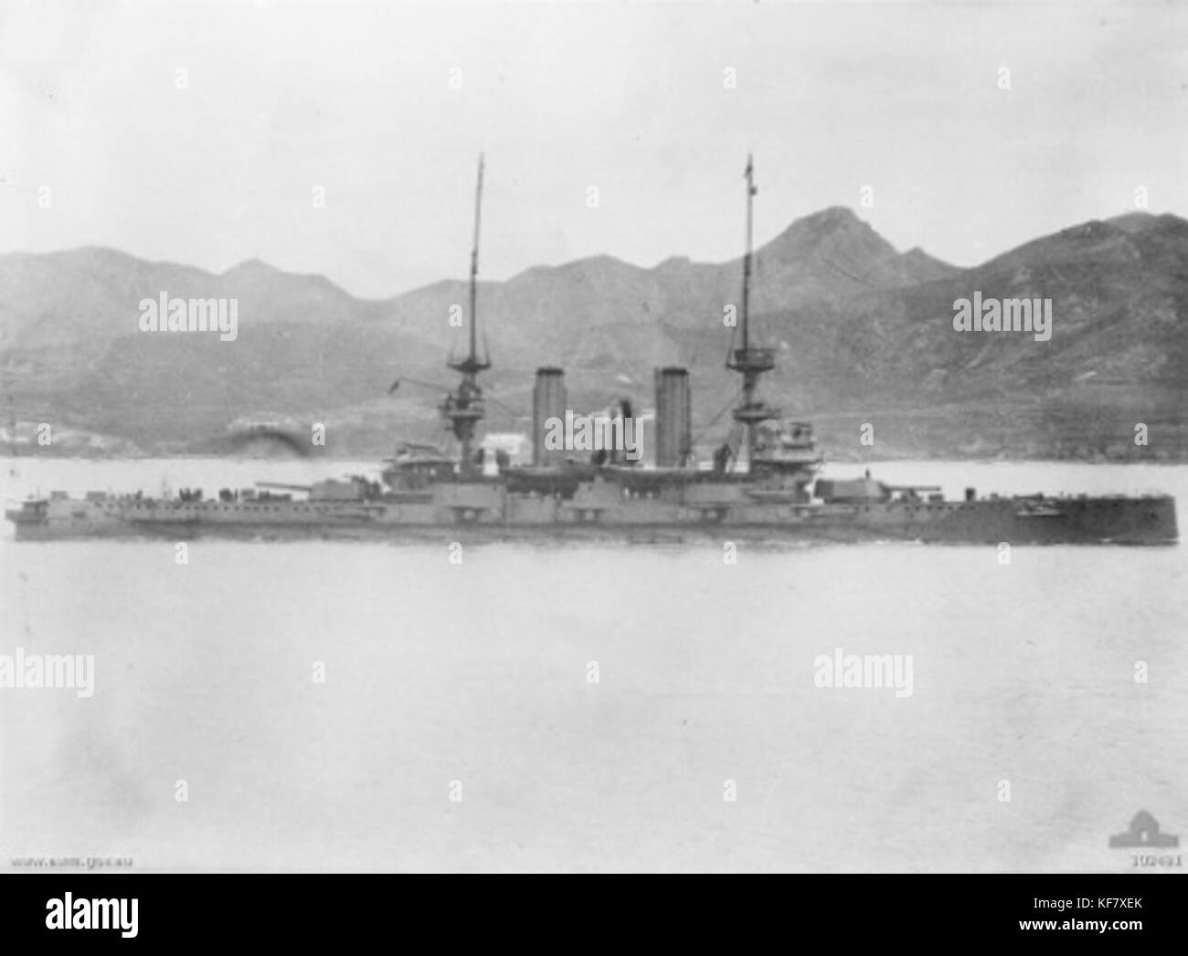 Hms triumph hi-res stock photography and images - Alamy