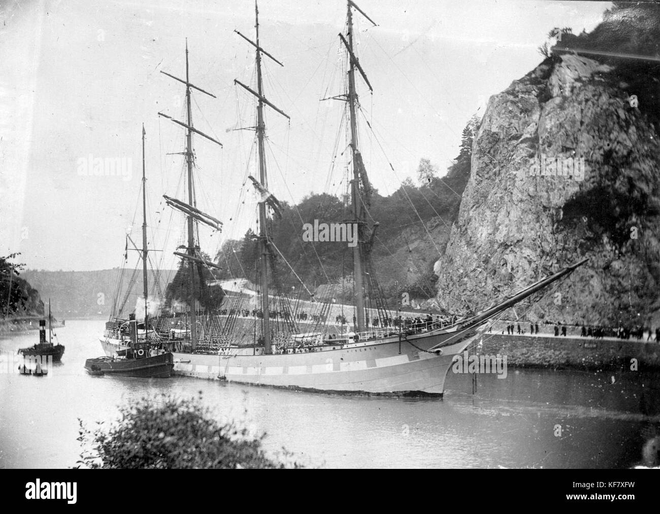 Hinemoa hi-res stock photography and images - Alamy
