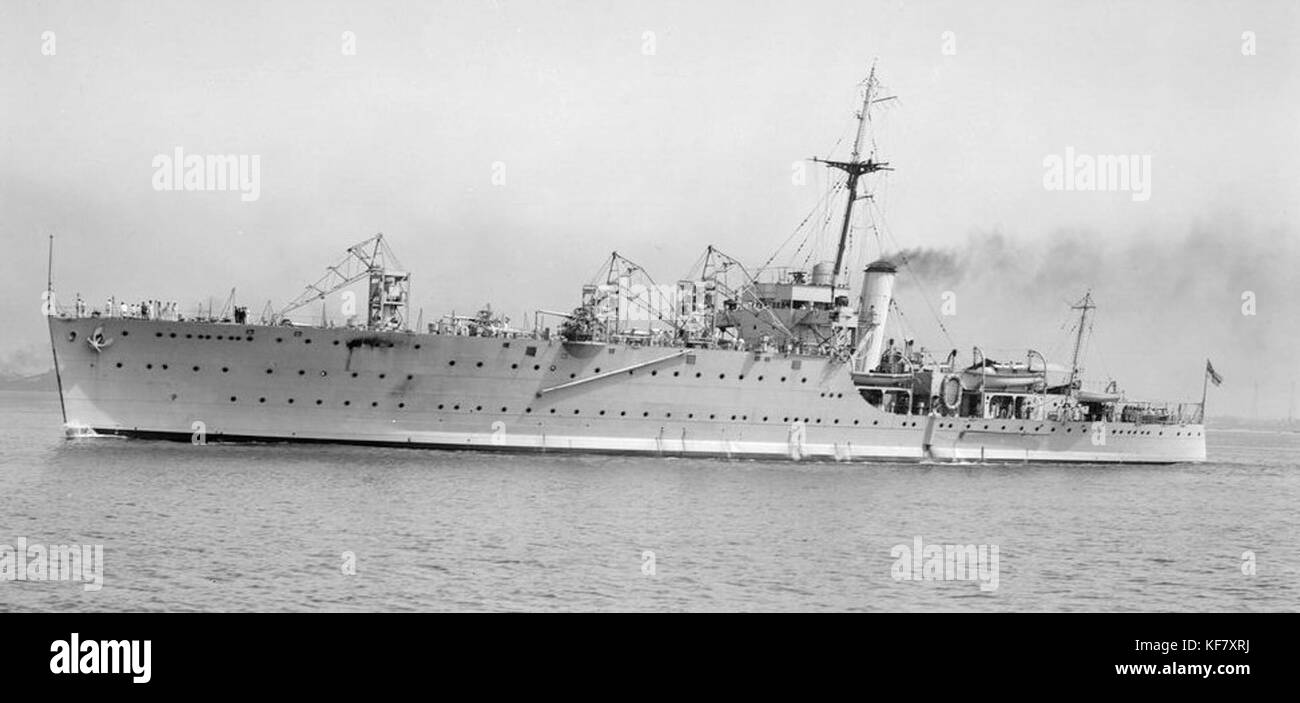 Hmas albatross hi-res stock photography and images - Alamy