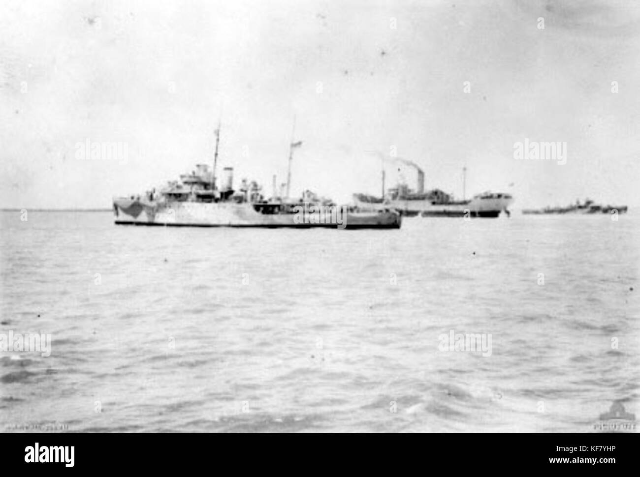 SS Mauna Loa at Darwin Harbour Stock Photo - Alamy
