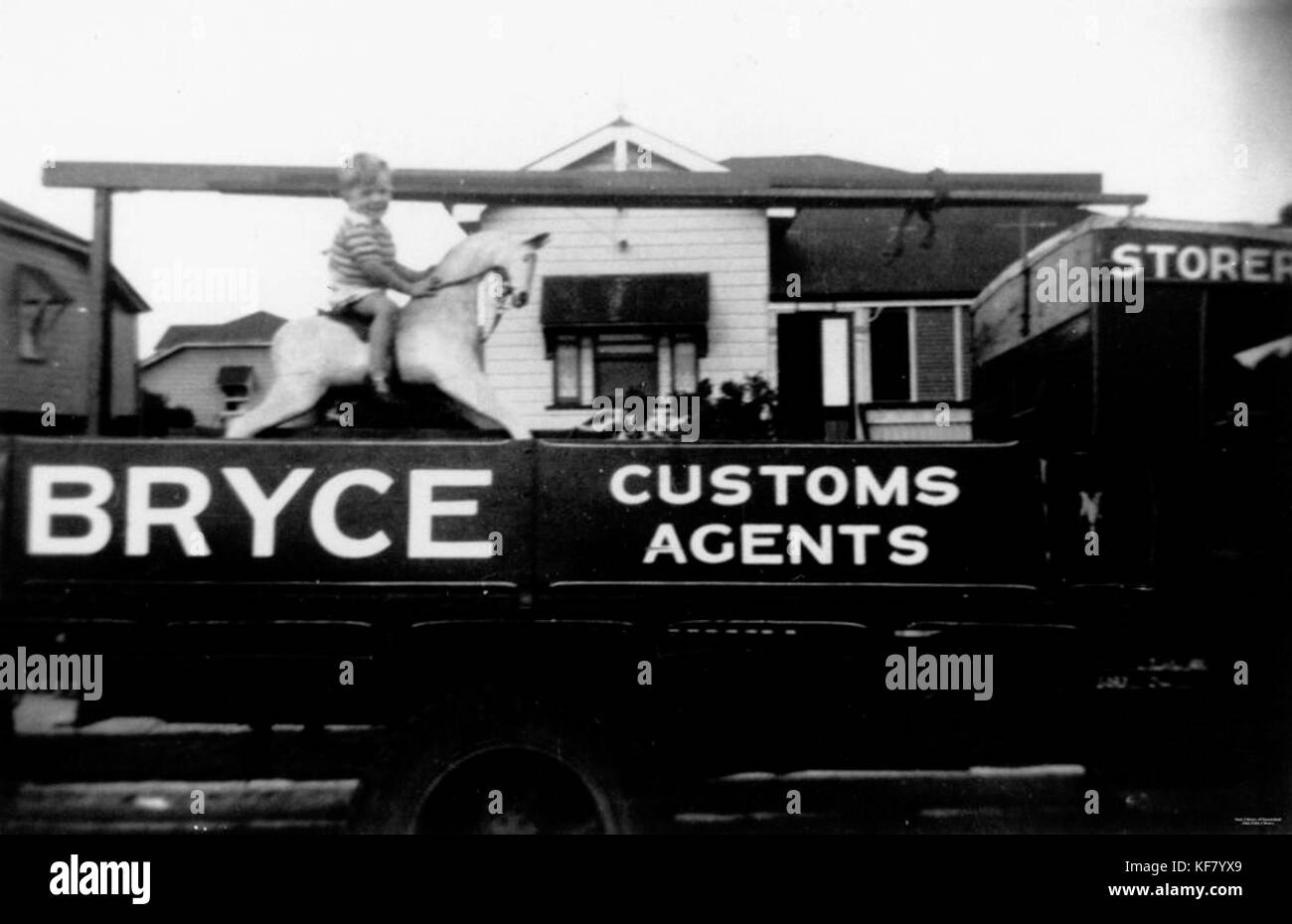 Officers agents u s customs hi-res stock photography and images - Alamy