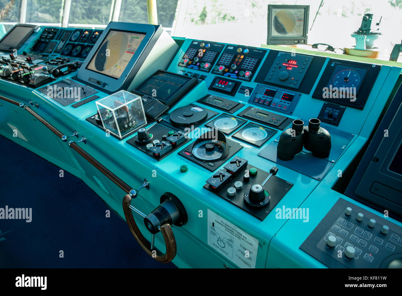 Engine control room inside cruise hi-res stock photography and images ...