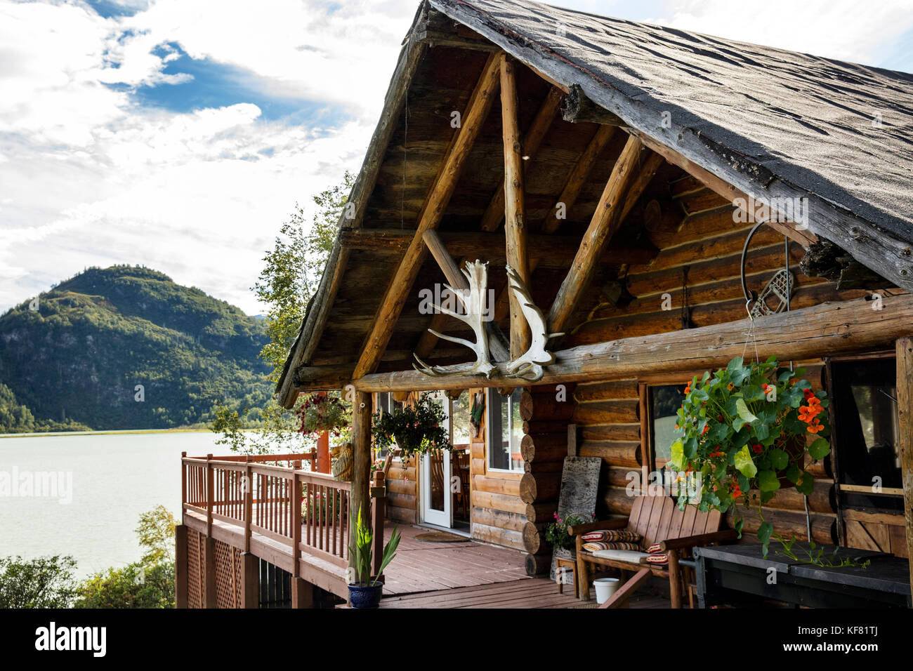 USA, Alaska, Redoubt Bay, Big River Lake, the cabins at Redoubt Bay ...