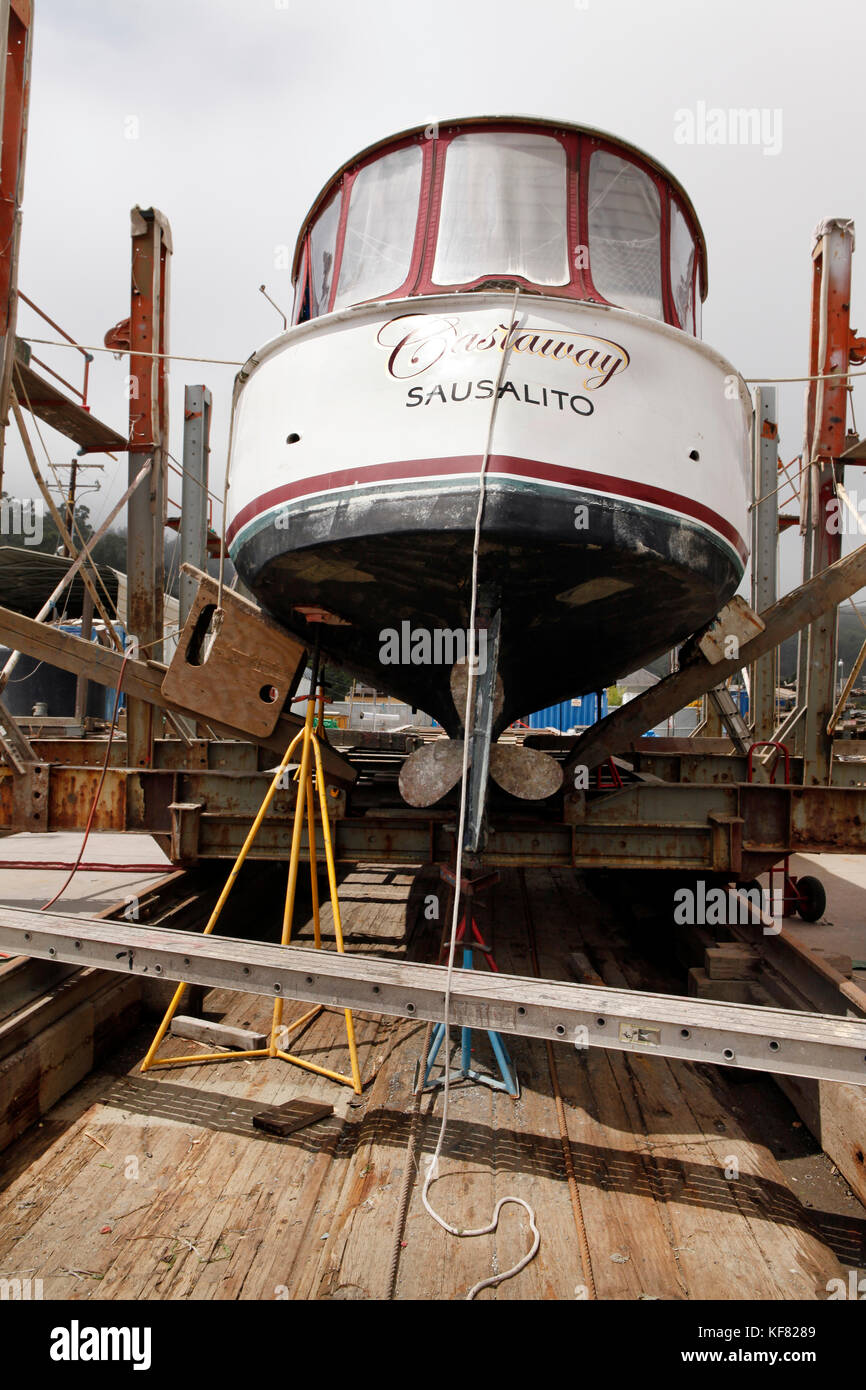 California shipyards hi-res stock photography and images - Alamy