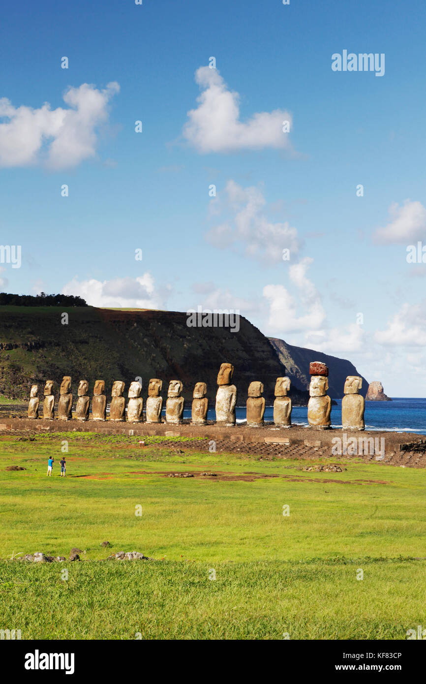 EASTER ISLAND, CHILE, Isla de Pascua, Rapa Nui, Moai statues at the Ahu ...