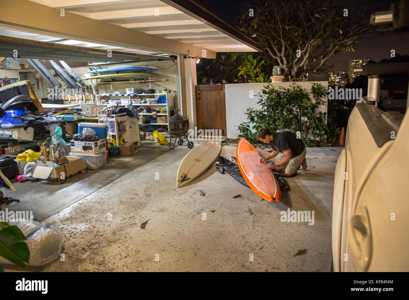 USA, HAWAII, Maui, Jaws, big wave surfer Mike Pietsch prepping his ...