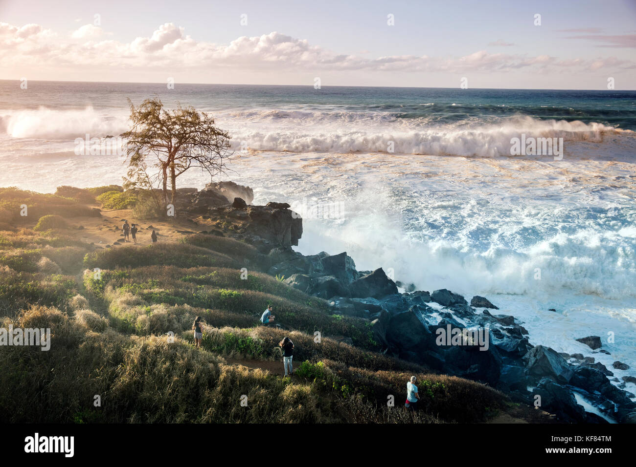 HAWAII, Oahu, North Shore, big swell waves rolling in on the North ...