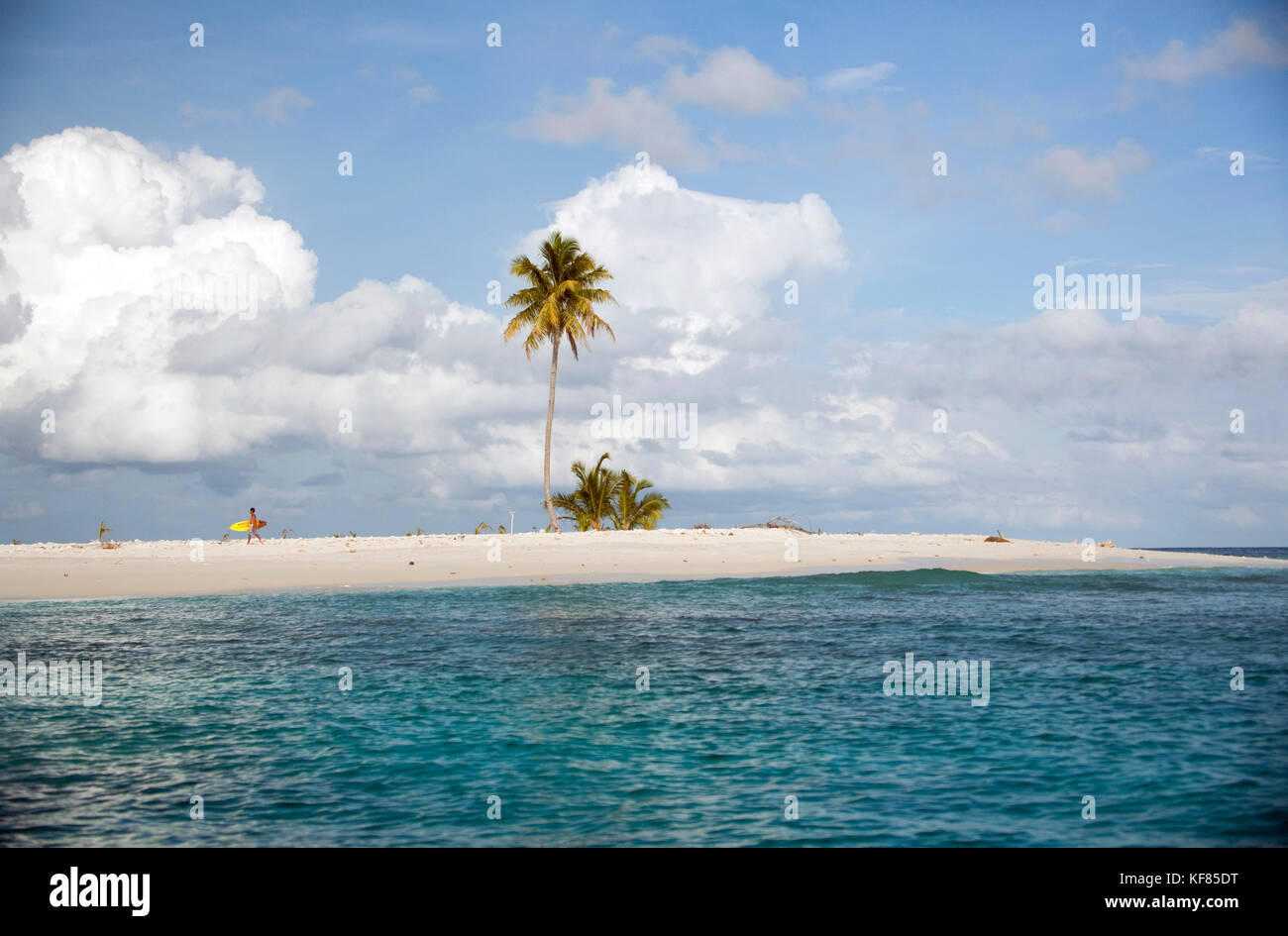 Mentawais islands surf hi-res stock photography and images - Alamy