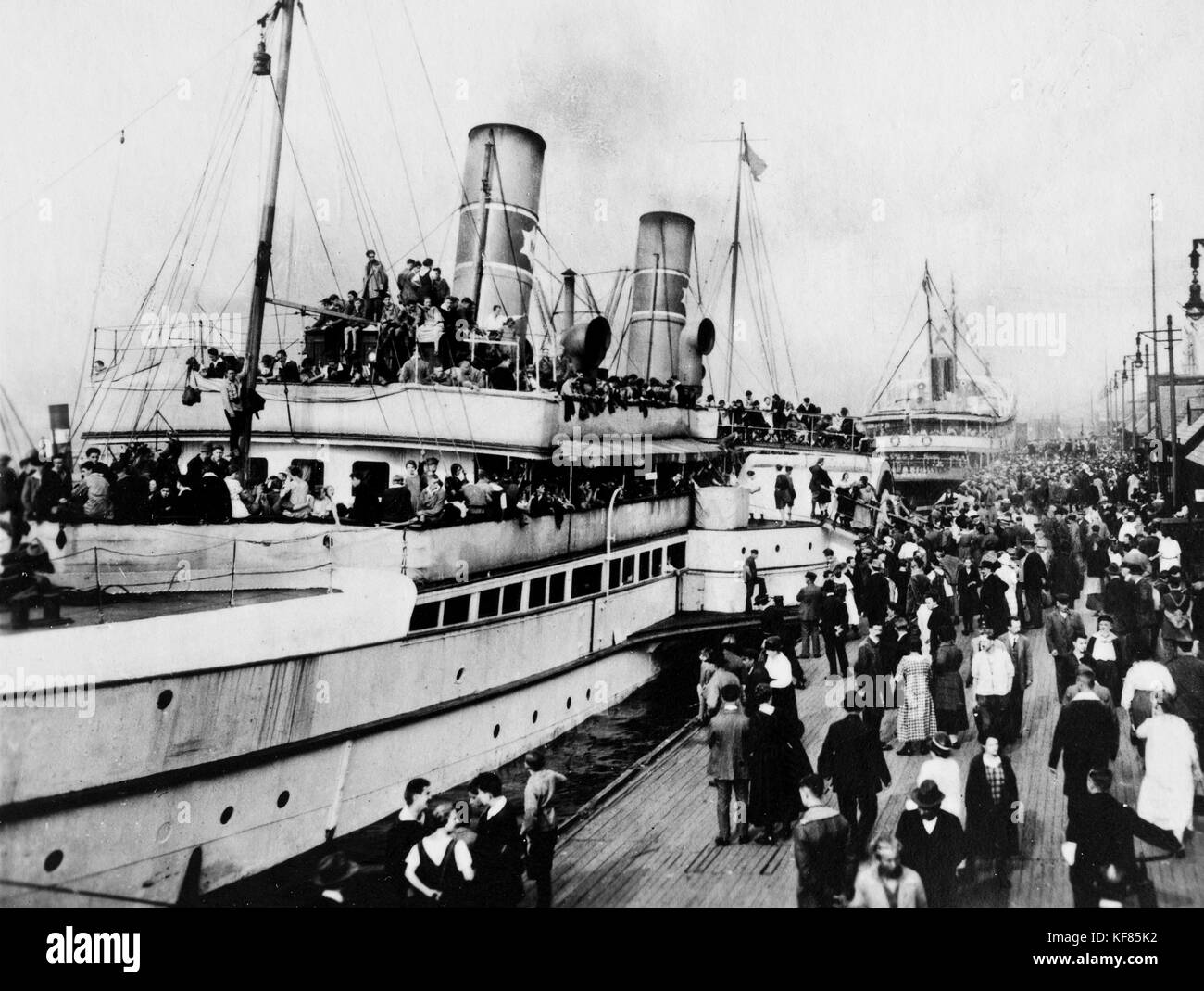 Crowded Passenger Liner and Quayside at Hamburg Docks, Germany between ...