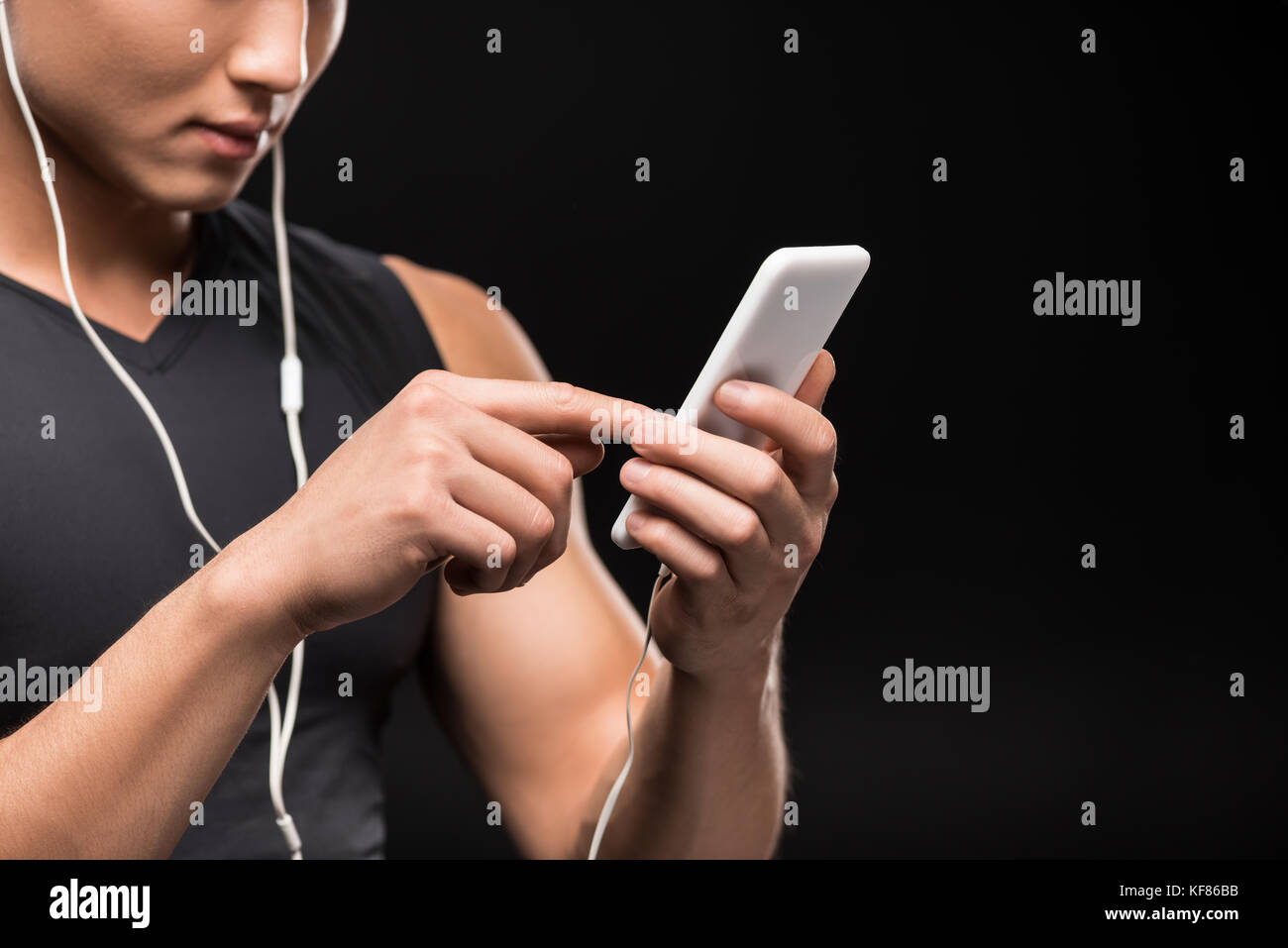 Young adult hands on smartphone hi-res stock photography and images - Alamy