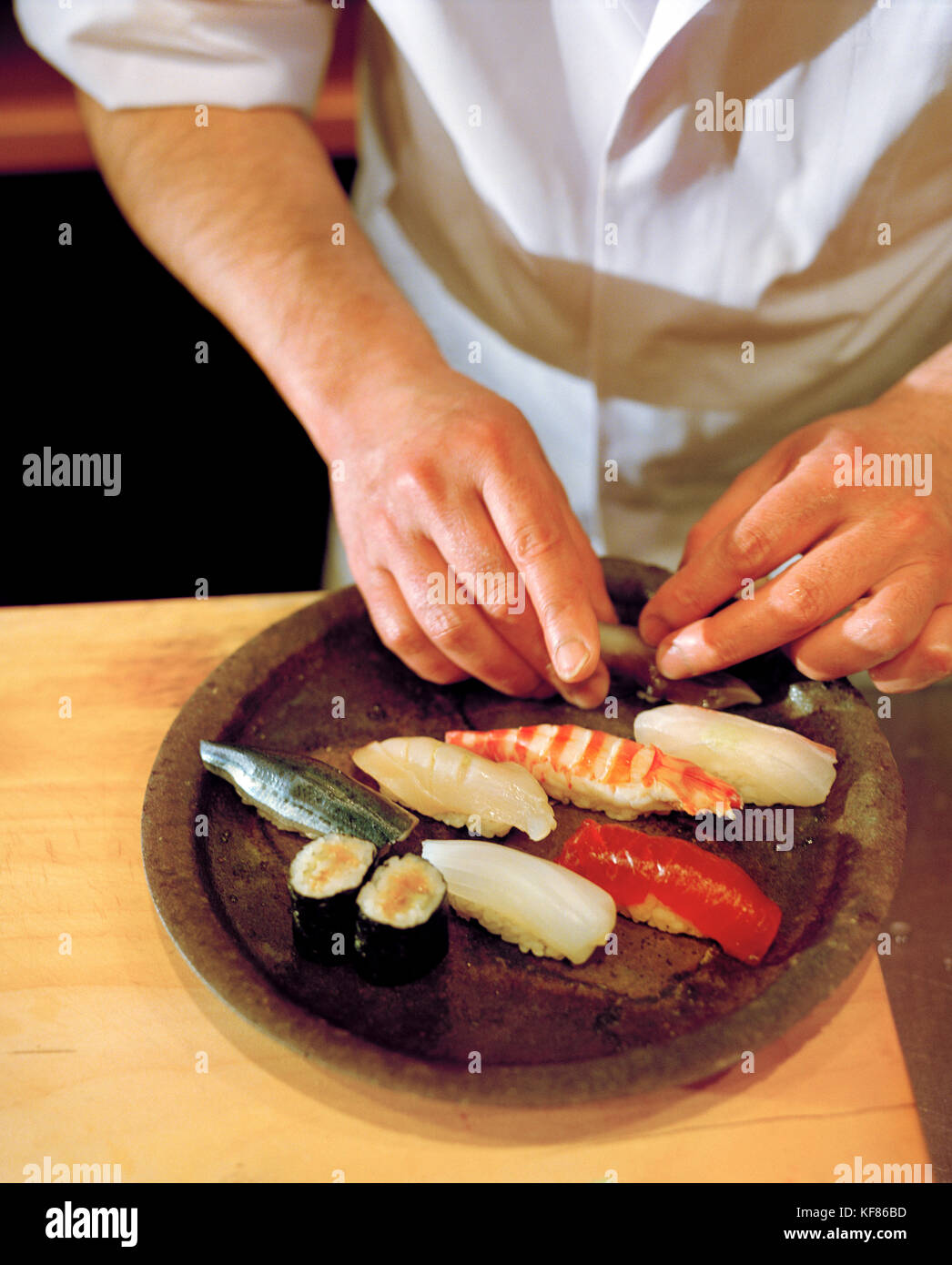 Mirugai sushi hi-res stock photography and images - Alamy