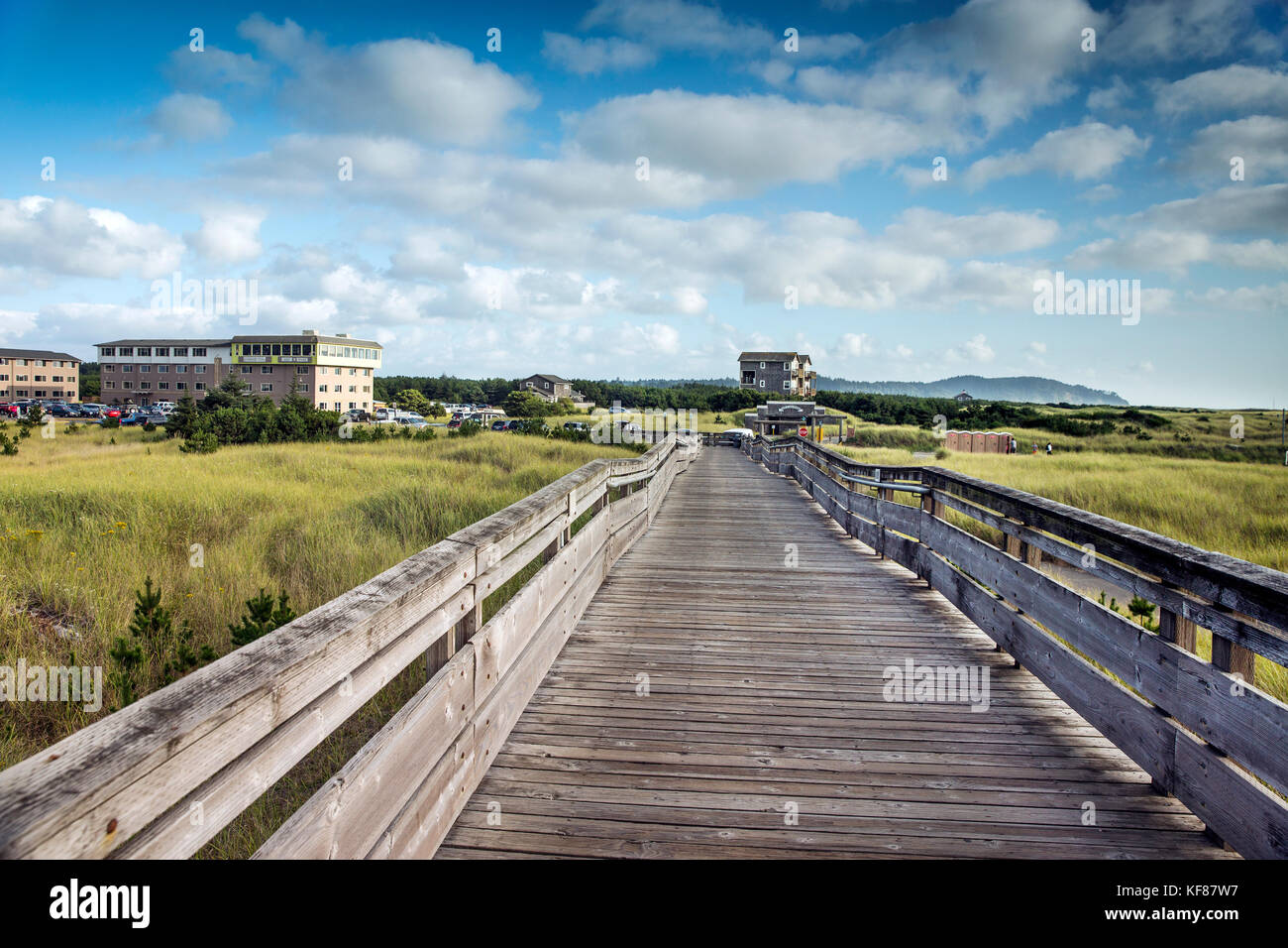 USA, Washington State, Long Beach Peninsula, International Kite ...