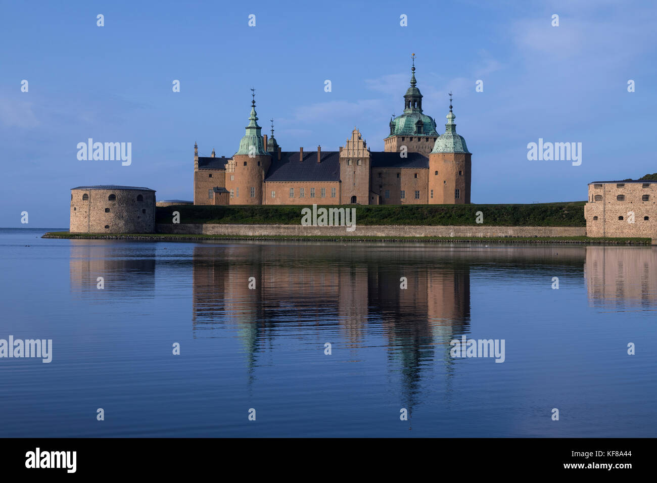 Kalmar castle hi-res stock photography and images - Alamy