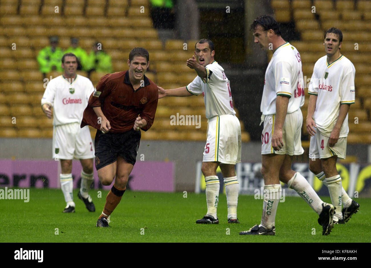 Wolverhampton Wanderers footballer Carl Robinson after scoring against ...