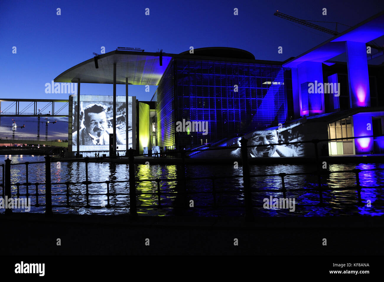 Berlin architecture night light, berlin, night, government, buiding ...