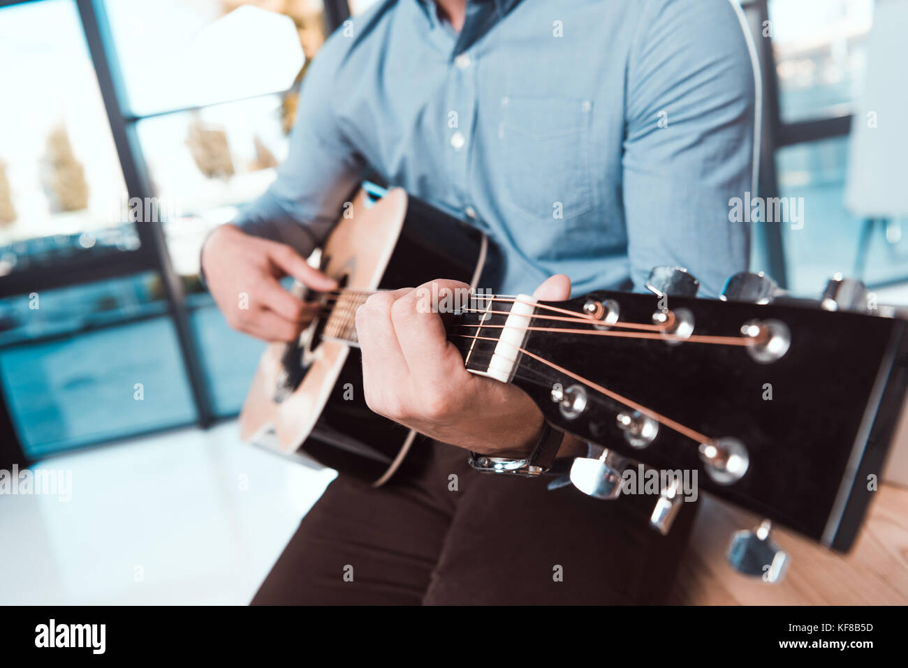 Worker musical instrument hi-res stock photography and images - Alamy