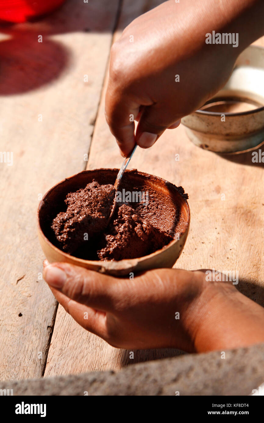 Ground Cacao Beans High Resolution Stock Photography and Images - Alamy