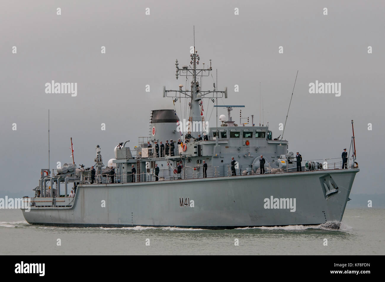 Hunt class minesweeper hi-res stock photography and images - Alamy