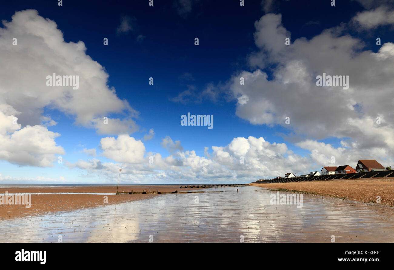 Heacham beach on the North Norfolk coast Stock Photo - Alamy