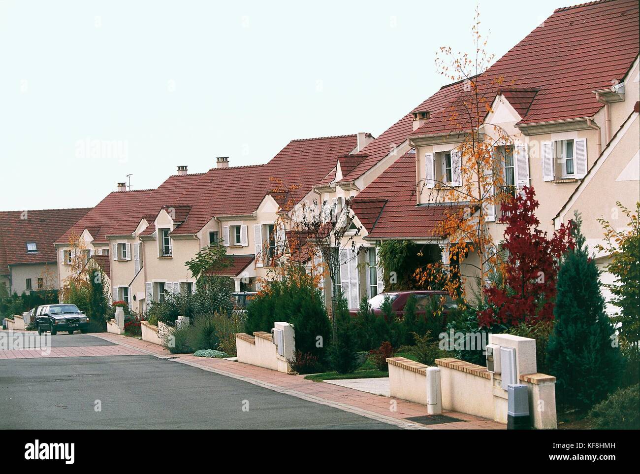 France, Ile-de-France, Paris. Suburbia Stock Photo - Alamy