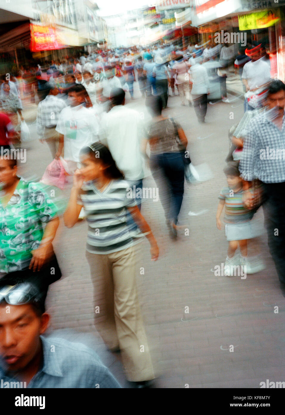 PANAMA, crowd of people on shopping street in Panama City Stock Photo ...