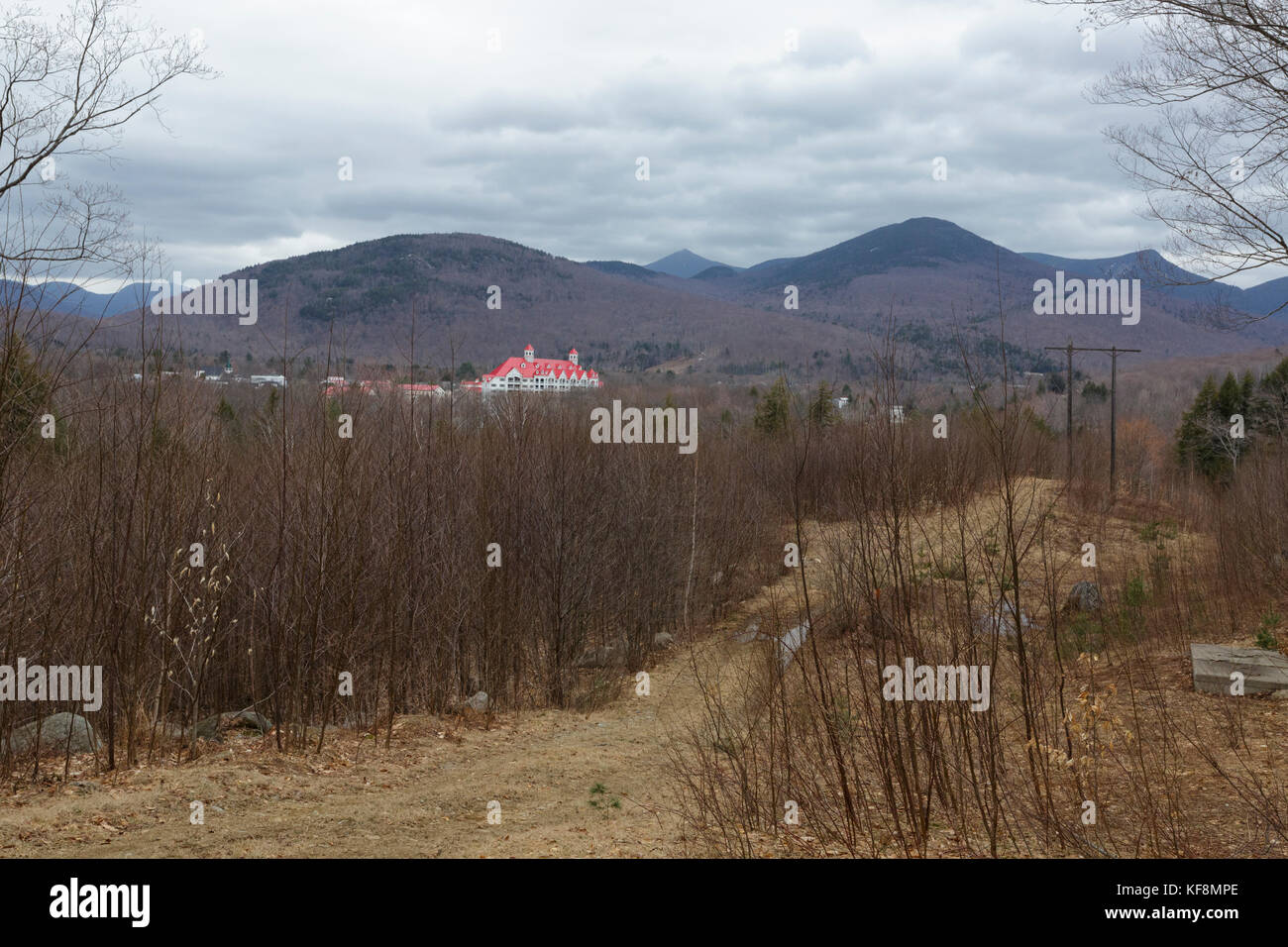 RiverWalk Resort at Loon Mountain in Lincoln, New Hampshire Stock Photo ...