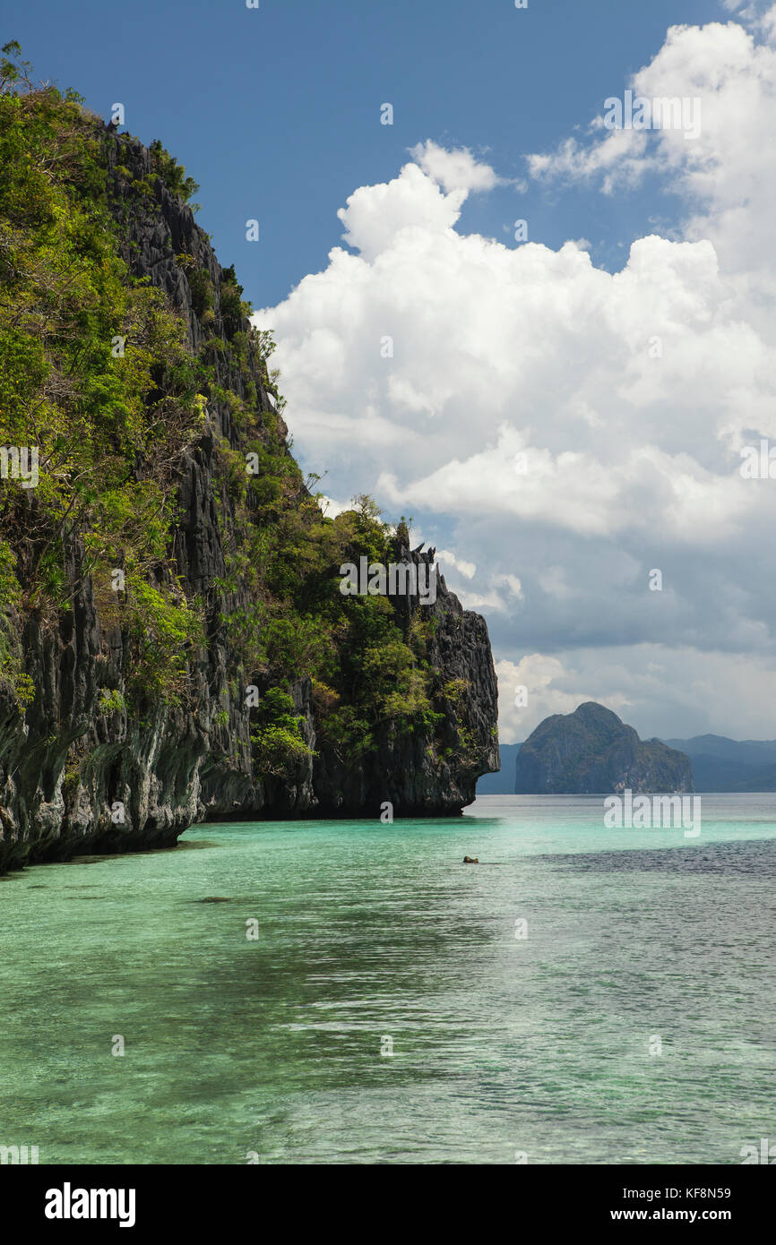 PHILIPPINES, Palawan, El Nido, Entalula Island, island view in Bacuit ...