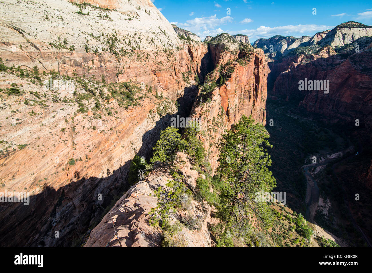 Narrow edge leading to Angel´s landing, Zion National Park, Utah, USA ...