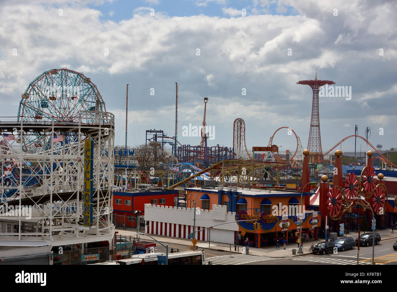 Cyclone Roller coaster in Luna Park/Astroland in Coney Island, Brooklyn ...