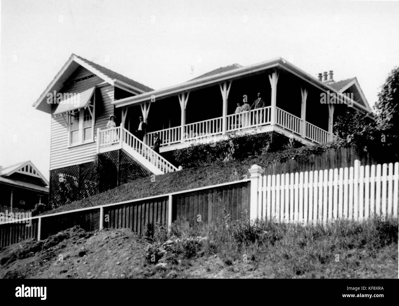 1 118284 High set house at Hamilton, Brisbane, ca. 1909 Stock Photo - Alamy
