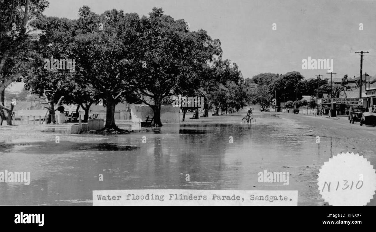 1 115852 High tides flood Flinders Pde, Sandgate in 1948 Stock Photo ...