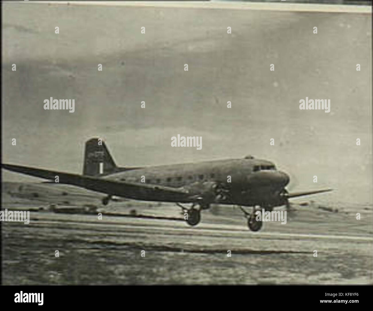 34 squadron hi-res stock photography and images - Alamy
