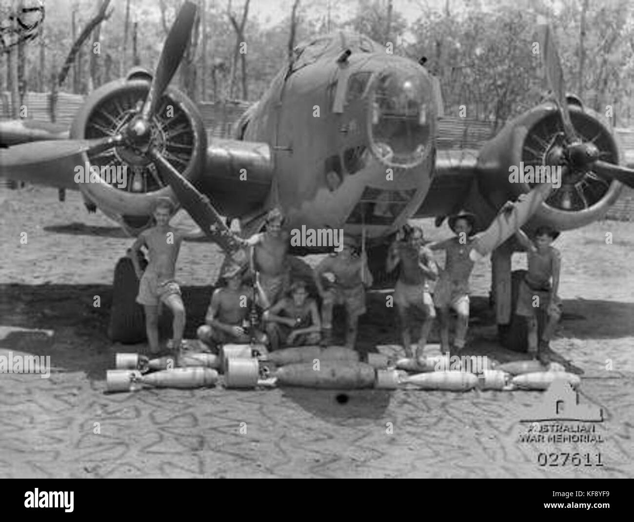 This image depicts members of the 2 Squadron RAAF with a Hudson ...
