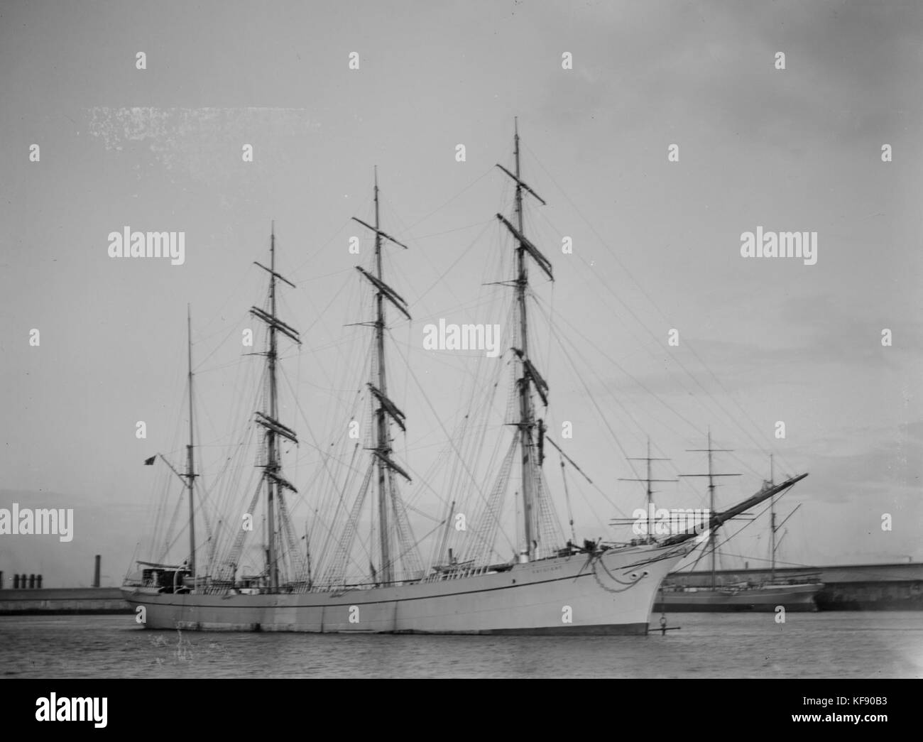Daylight (ship, 1902) SLV H91.325 1568 Stock Photo - Alamy
