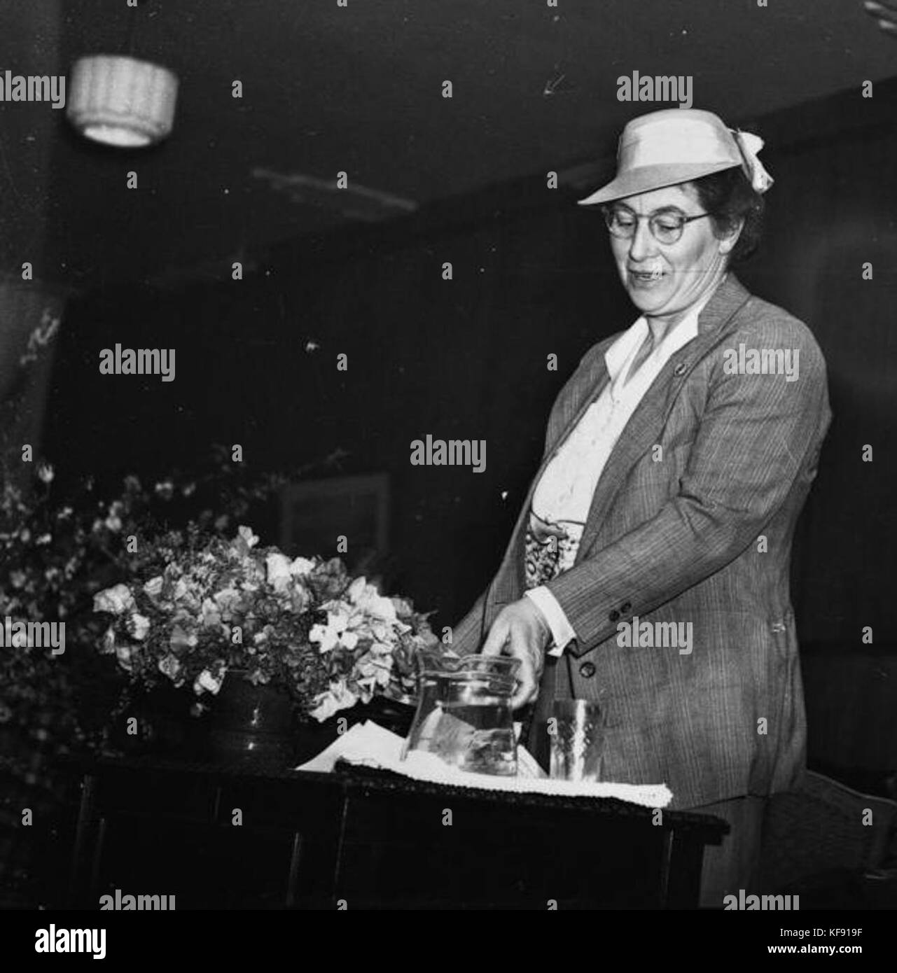 Lady cilento hi-res stock photography and images - Alamy