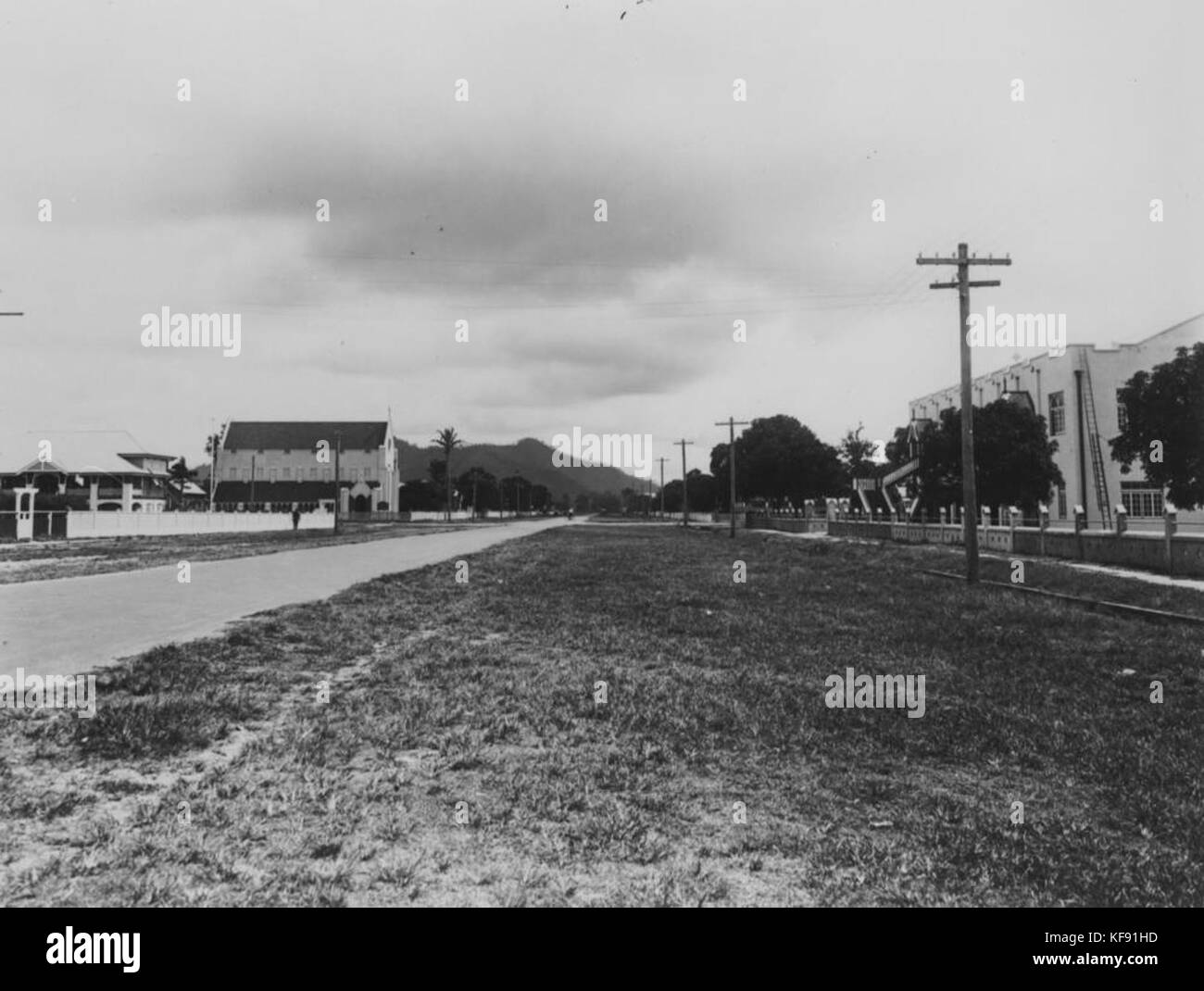 A historical photograph numbered 1 101700, featuring an image of ...